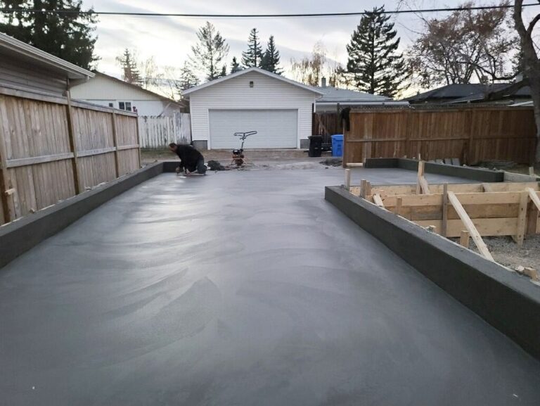 Concrete Driveway Thickness - How Thick is a concrete driveway?